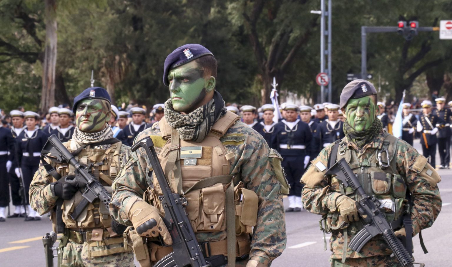 Militares argentinos recibieron instrucción en Gran Bretaña entre 2018 ...