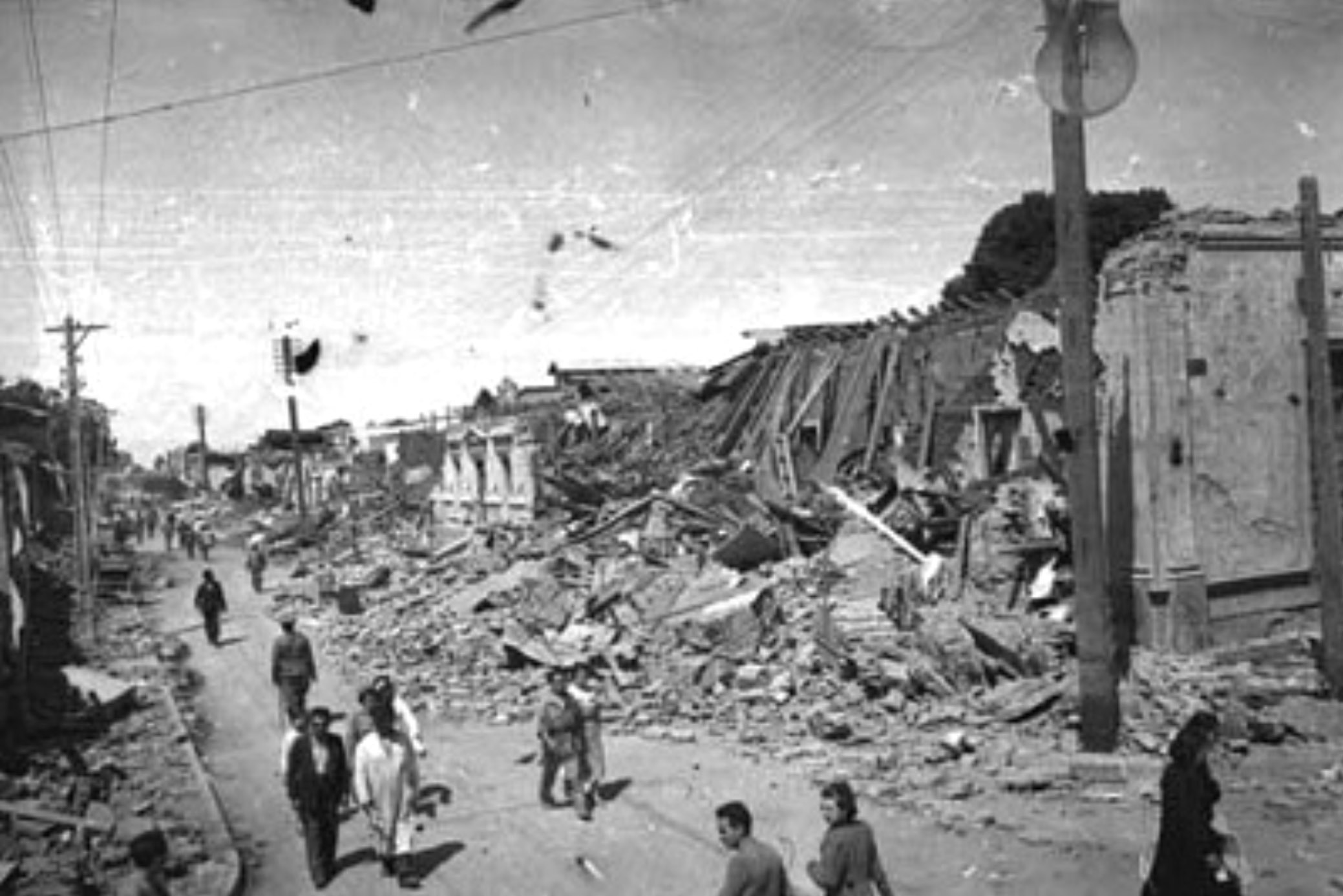Bombas nucleares en la Patagonia, un terremoto en Chile y un montaje ...